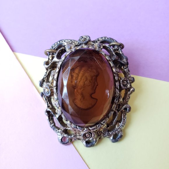 Jewelry | Amber Cameo Pin And Pendant | Poshmark